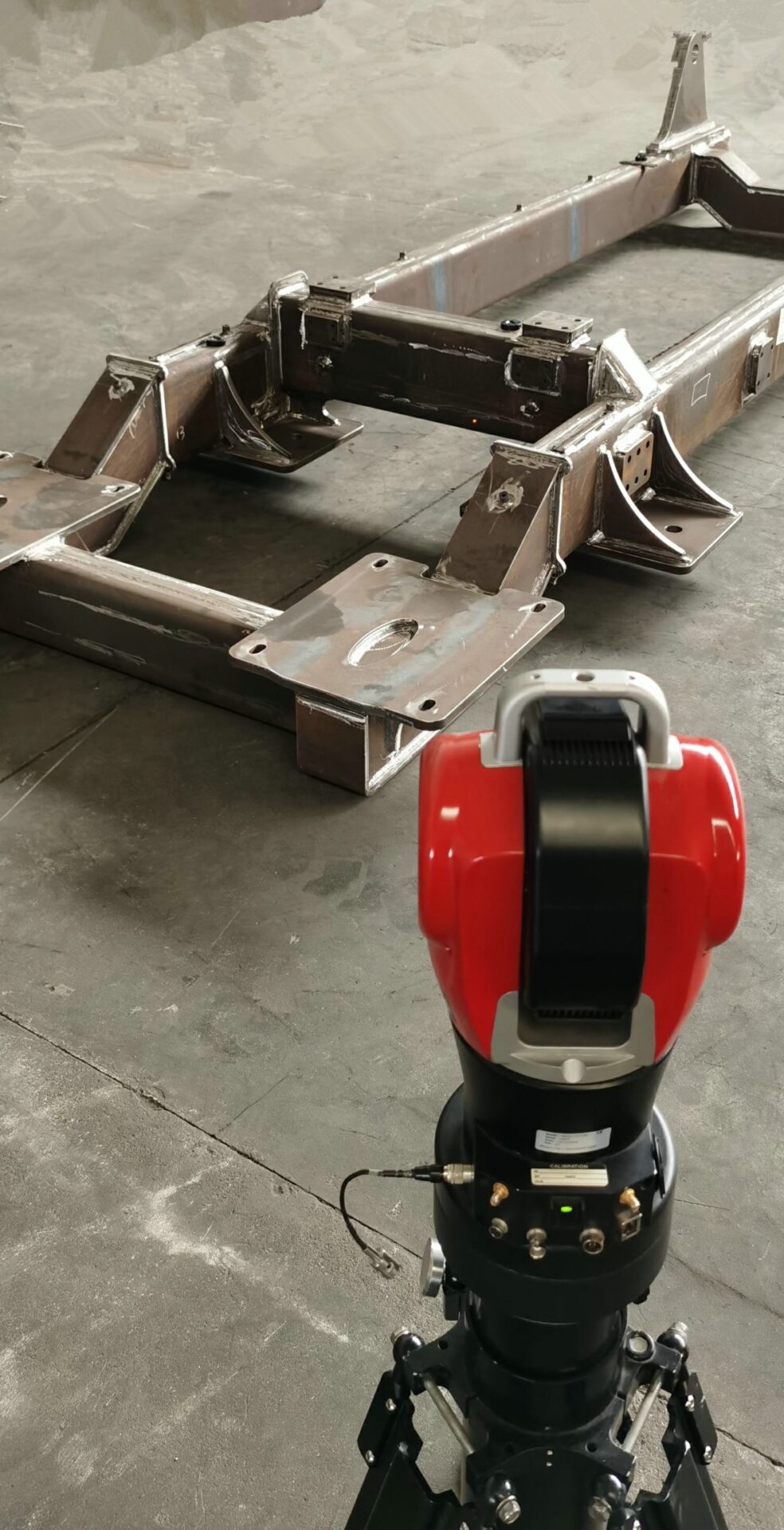 Radian Laser Trackers in Port Machinery Manufacturing - API Metrology